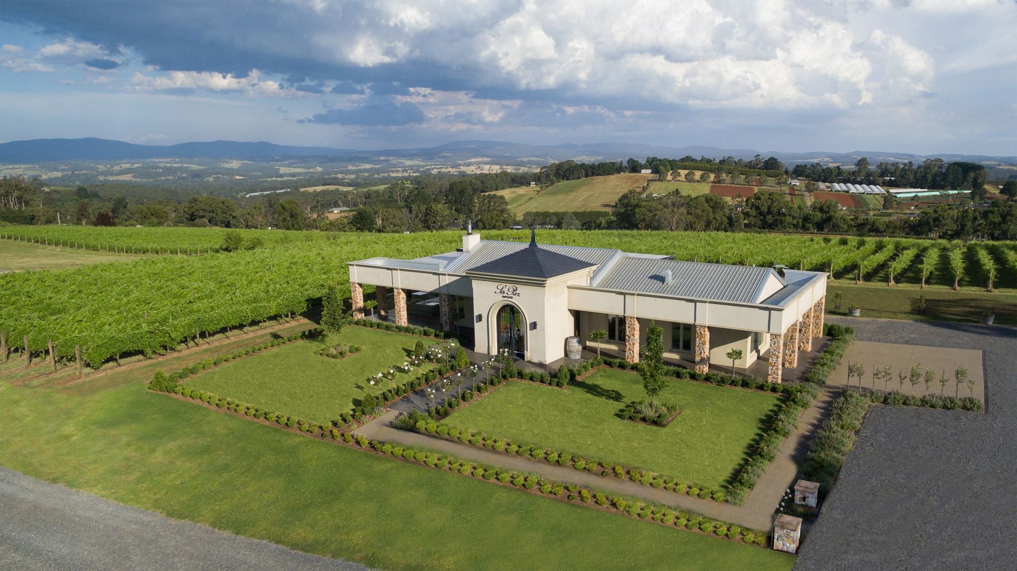 Sir Paz Estate - Destination Weddings in Australia | Wedding Expos ...